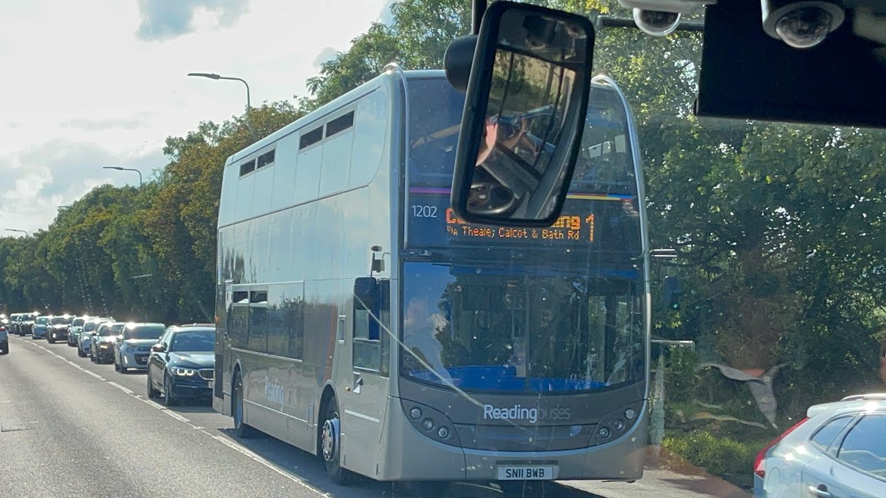 Reading Buses ADL Enviro400 1202 (SN11BWB) On Route 1 To Reading - YouTube