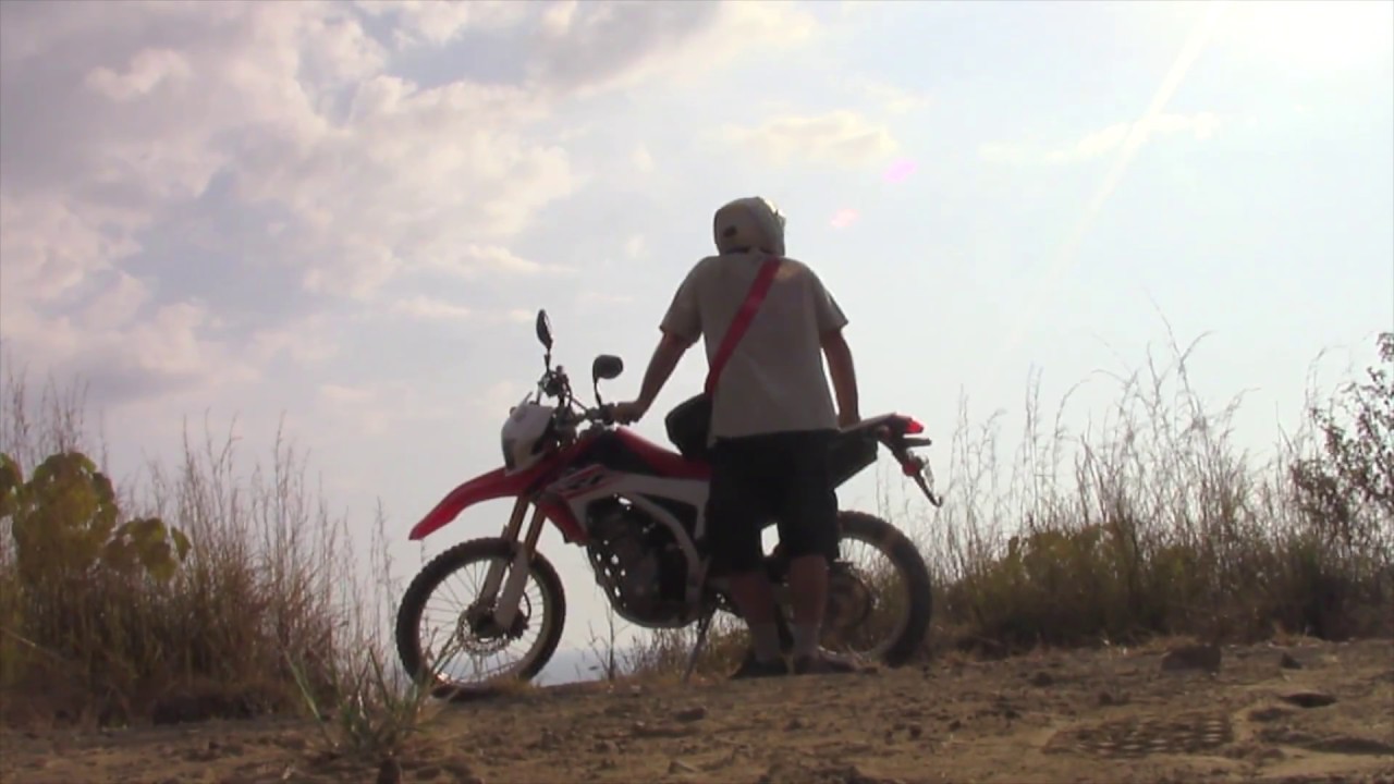 HONDA CRF 250 Riding Costa Rica - YouTube