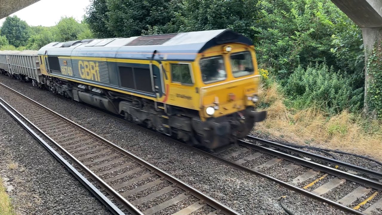 Class 66 | 66740 ‘Sarah’ | GB Railfreight - GBRf - YouTube