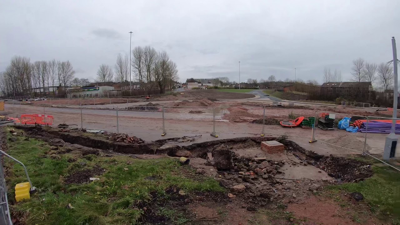 Runcorn station update 2019 - YouTube