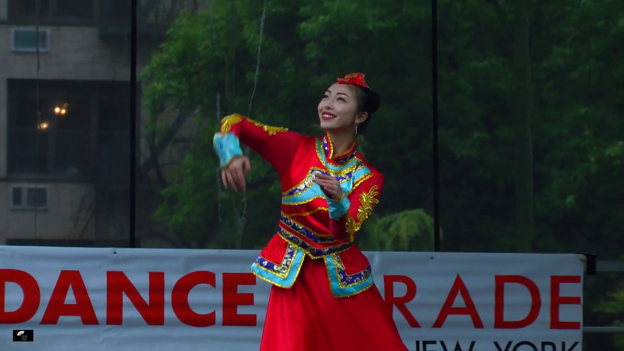 NYCCC @ Dance Parade NY 2018 - Mongolian Dance by Lin Wanru - YouTube