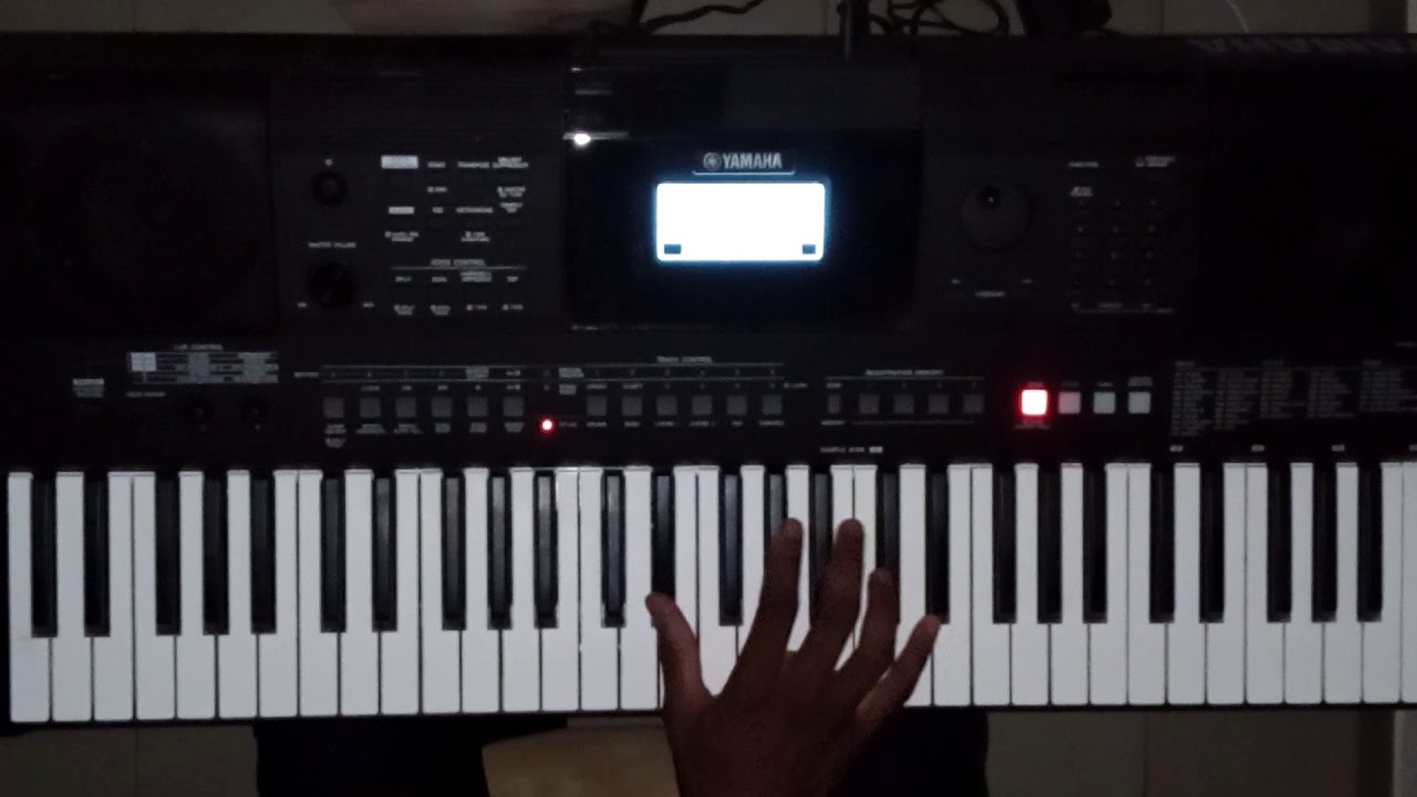 Tutorial - GTA V Pause menu theme | Piano - YouTube