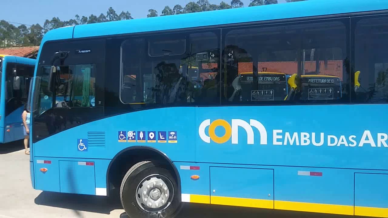 Entrega dos novos ônibus municipais de Embu das Artes - YouTube