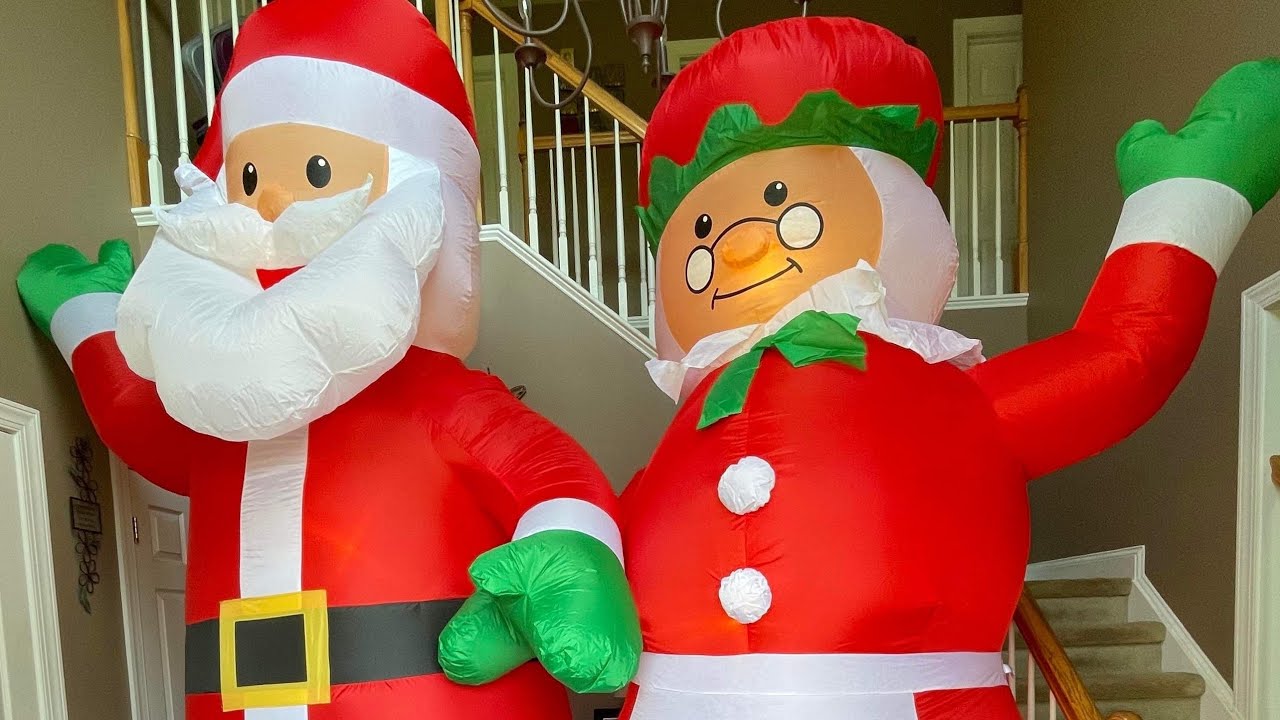 Gemmy 10ft inflatable Mr. And Mrs. Clause - YouTube