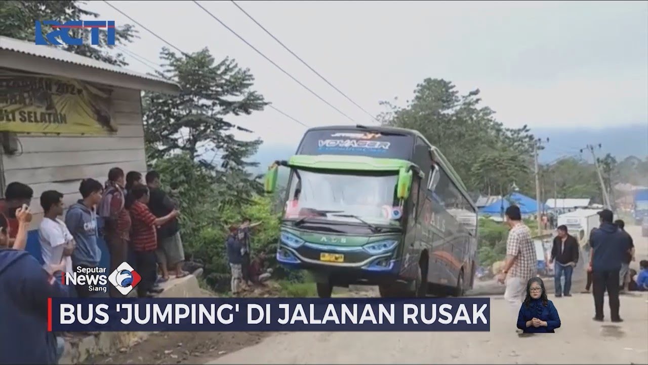 Bus Jumping di Jalan Rusak Tapanuli Selatan, Sumatra Utara - YouTube
