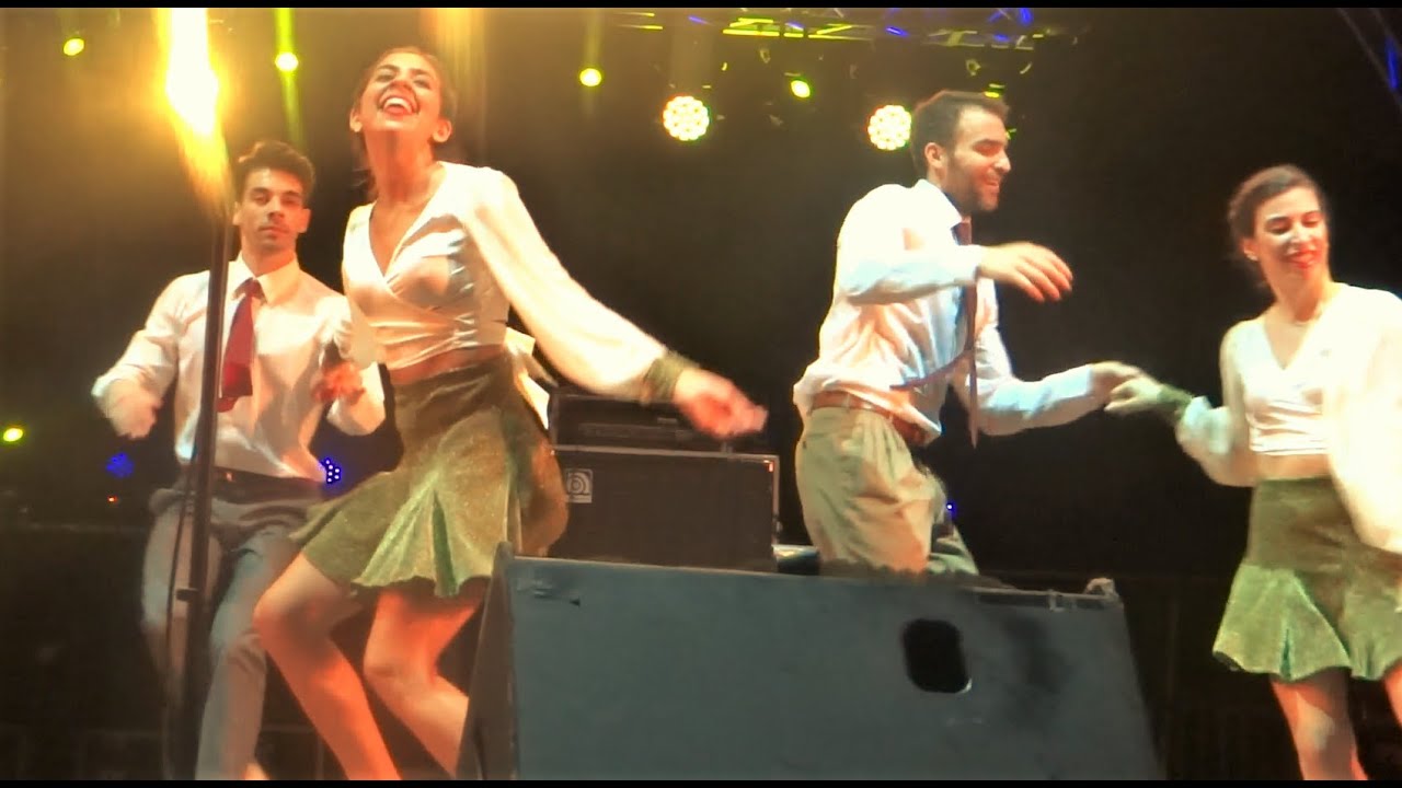 Couples Dancing at Jazz Festival | Amazing Life - YouTube
