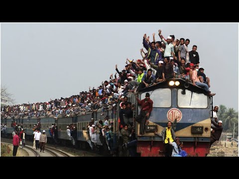 Indian train carry overload passenger/most dangerous - YouTube