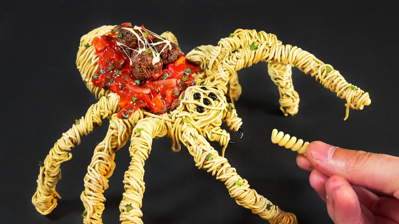 I sculpted a Spider made of Spaghetti and Meatballs - YouTube