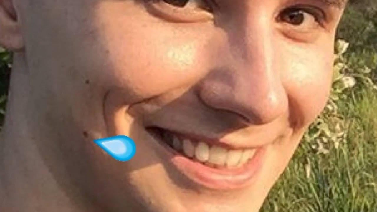 Return of the sad dimple - YouTube