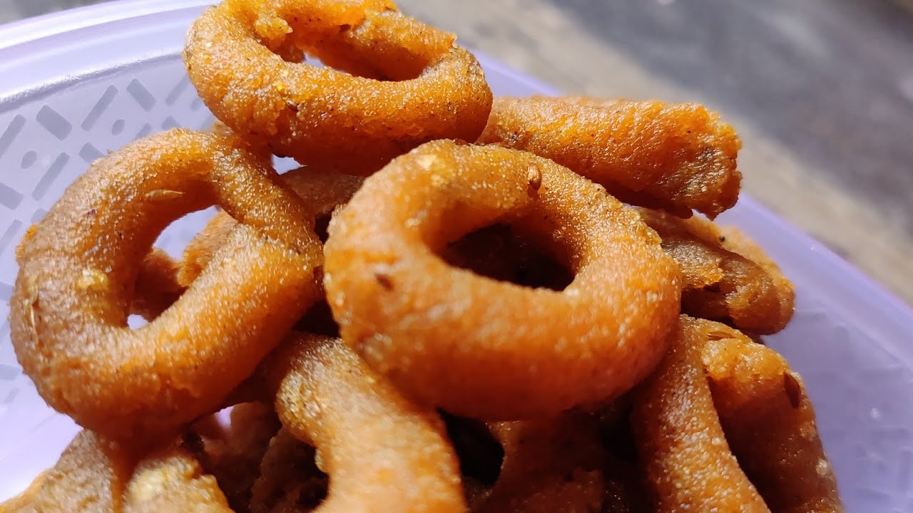 bakery style chegodi make at home - YouTube