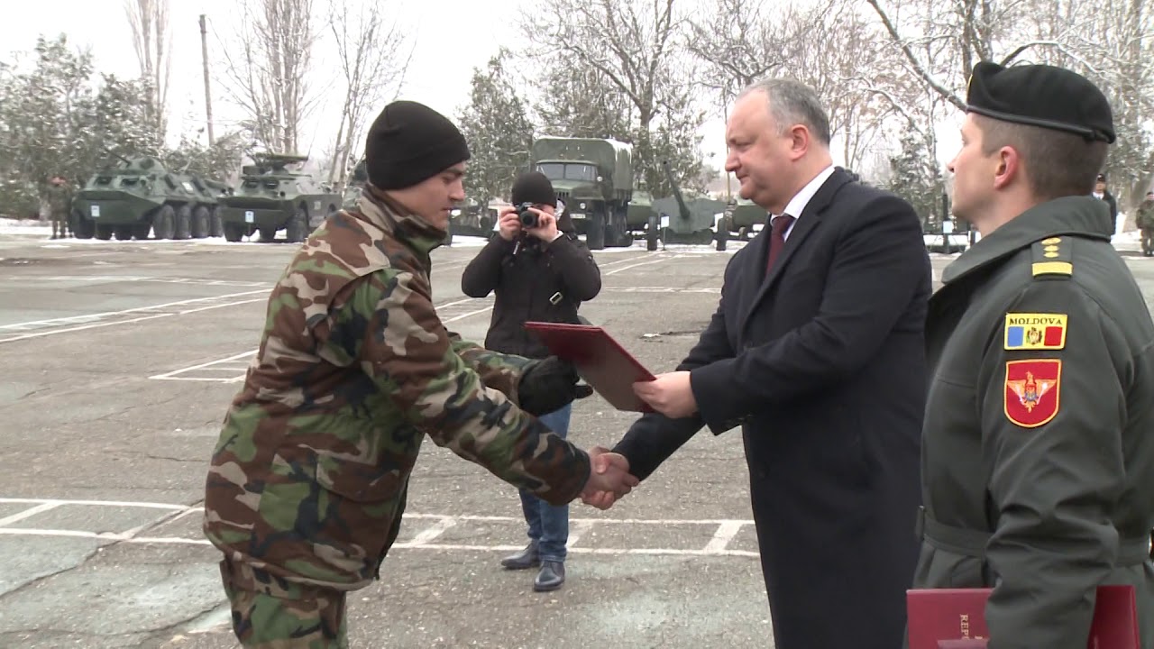 Vizita la brigada de Infanterie Motorizată nr.3 „Dacia” - YouTube