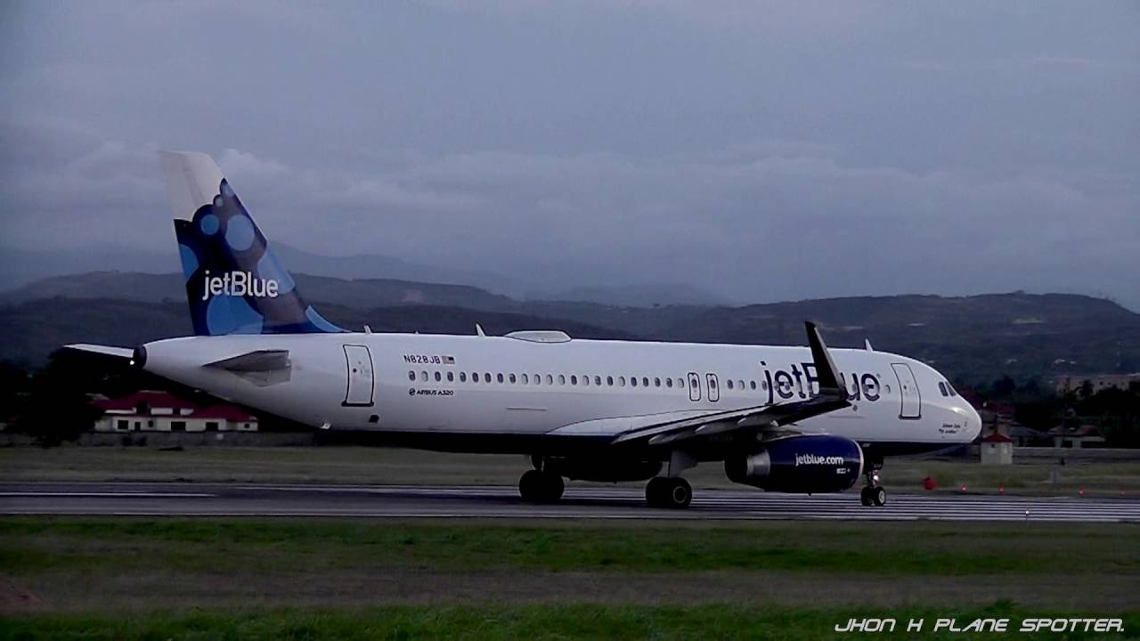 Sunset Departure jetblue airways takeoff from Santiago international ...