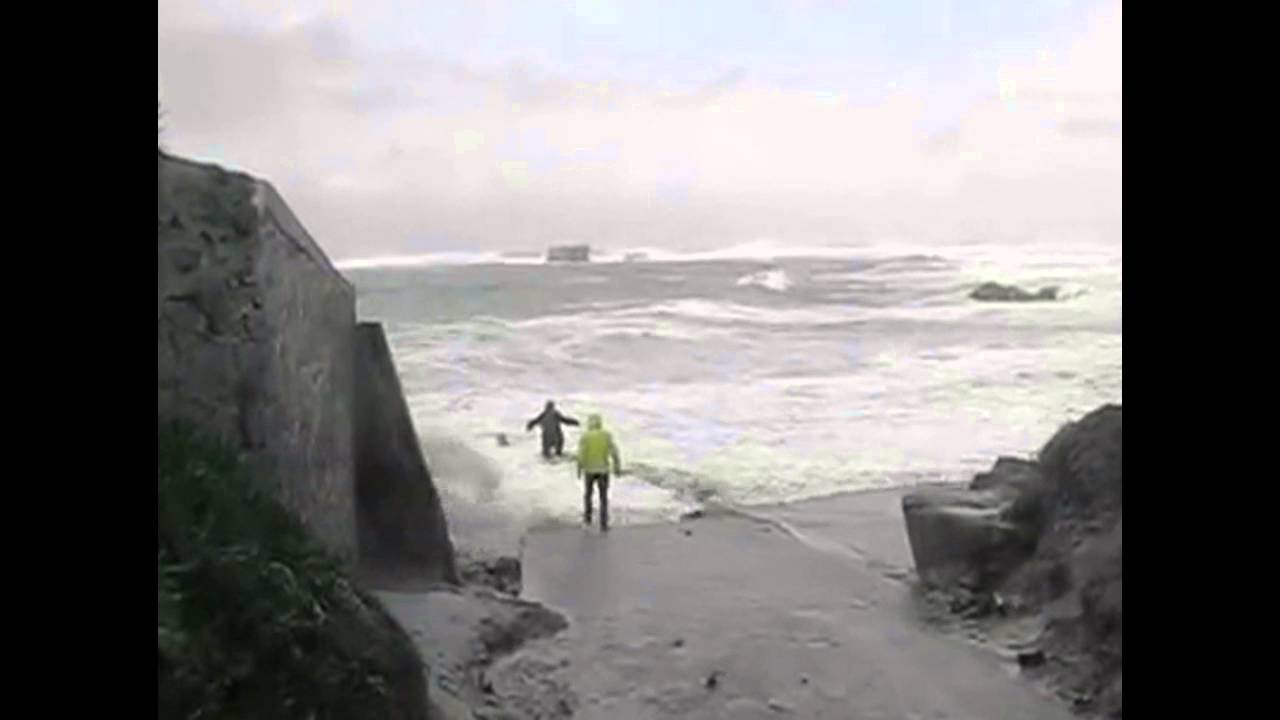 Unexpected bad walk - YouTube