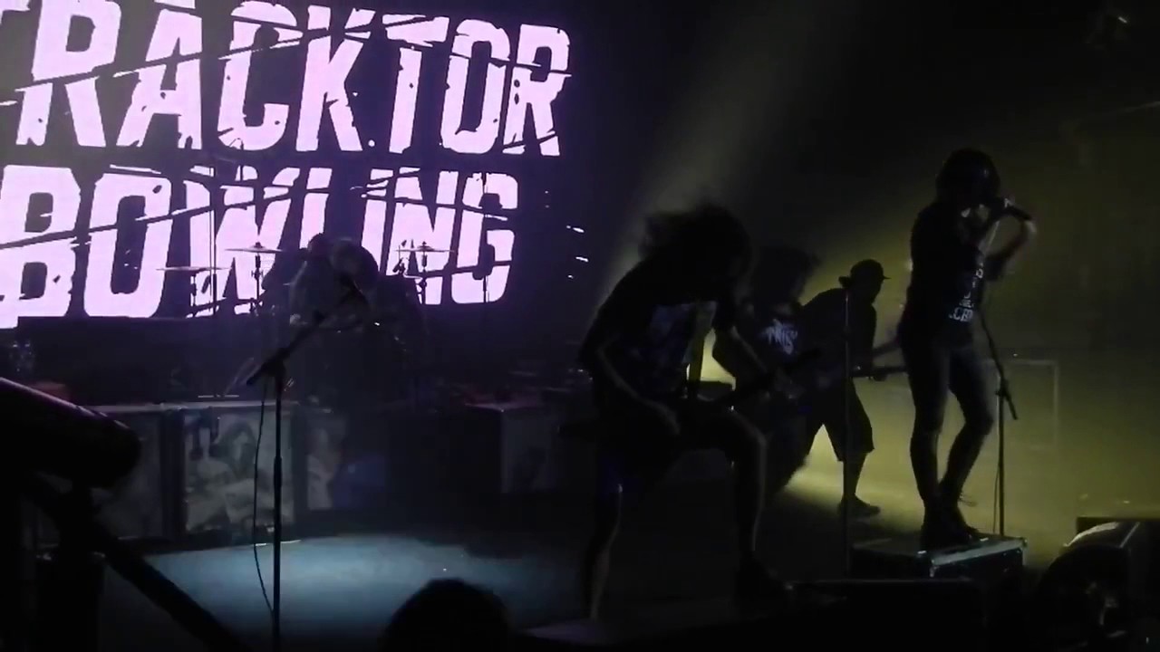 Tracktor Bowling Обреченные Питер 07 10 16 - YouTube