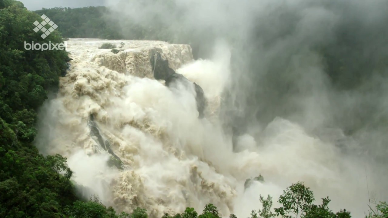 Barron falls in epic full flood March 2018 - YouTube