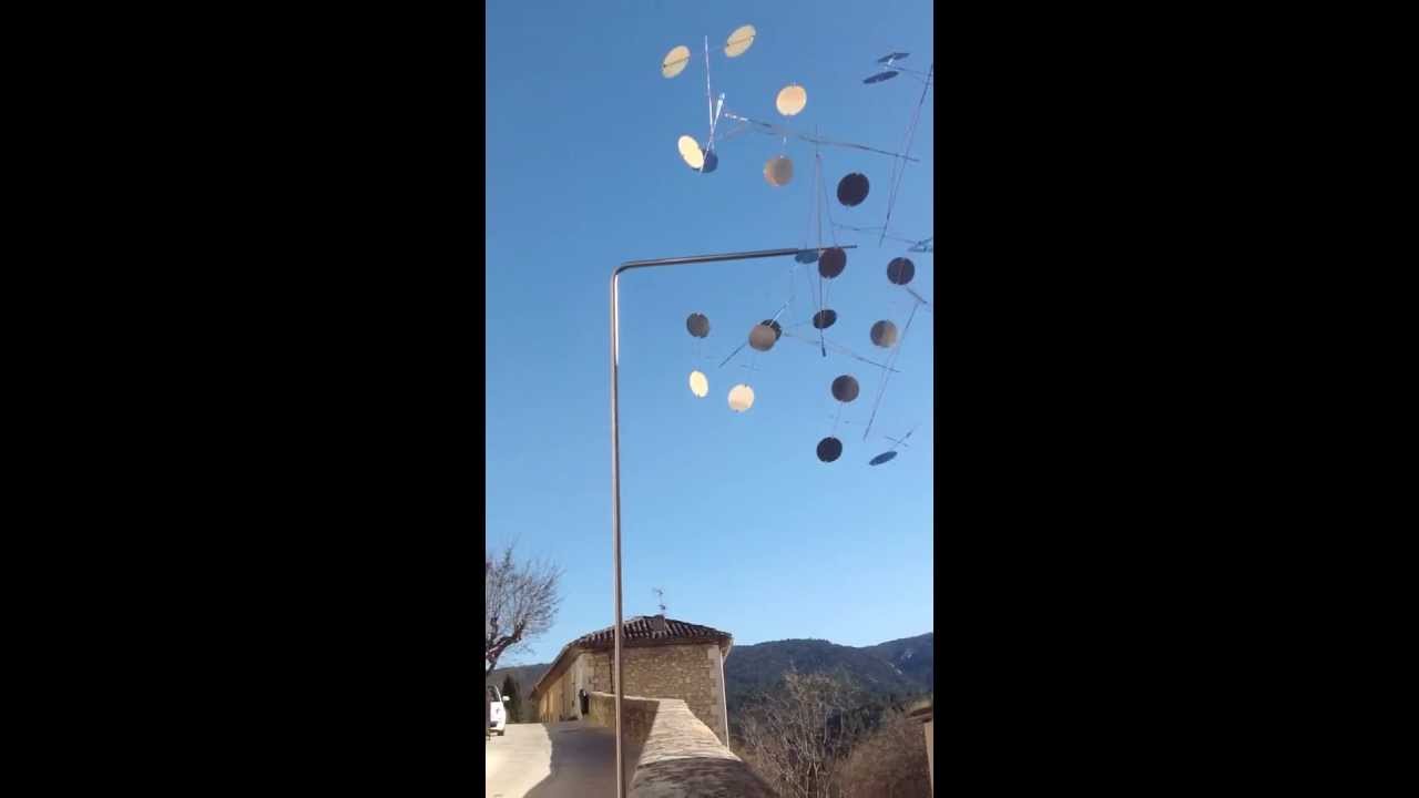 Sculpture mobile de Jacques Salles - YouTube