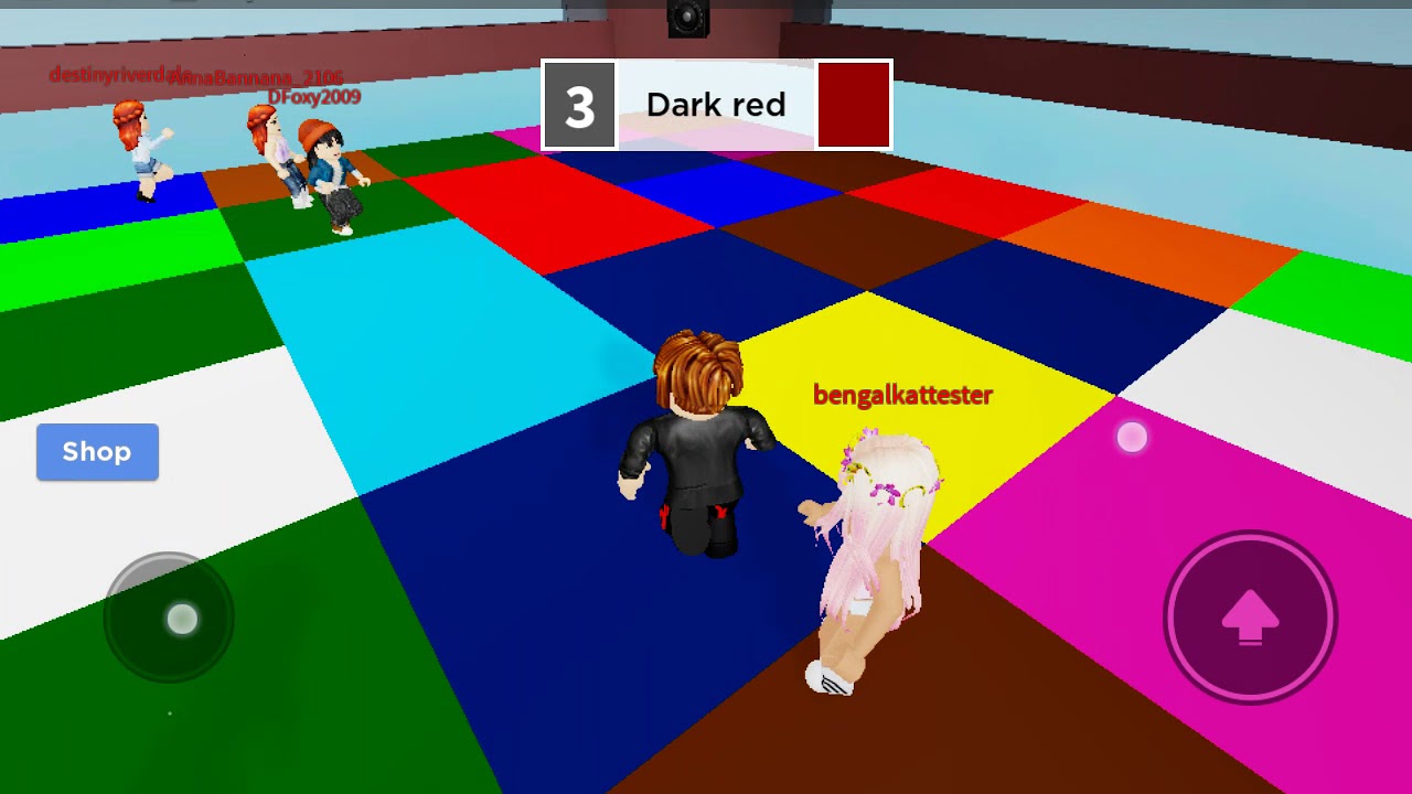 Oliver plays Roblox - YouTube