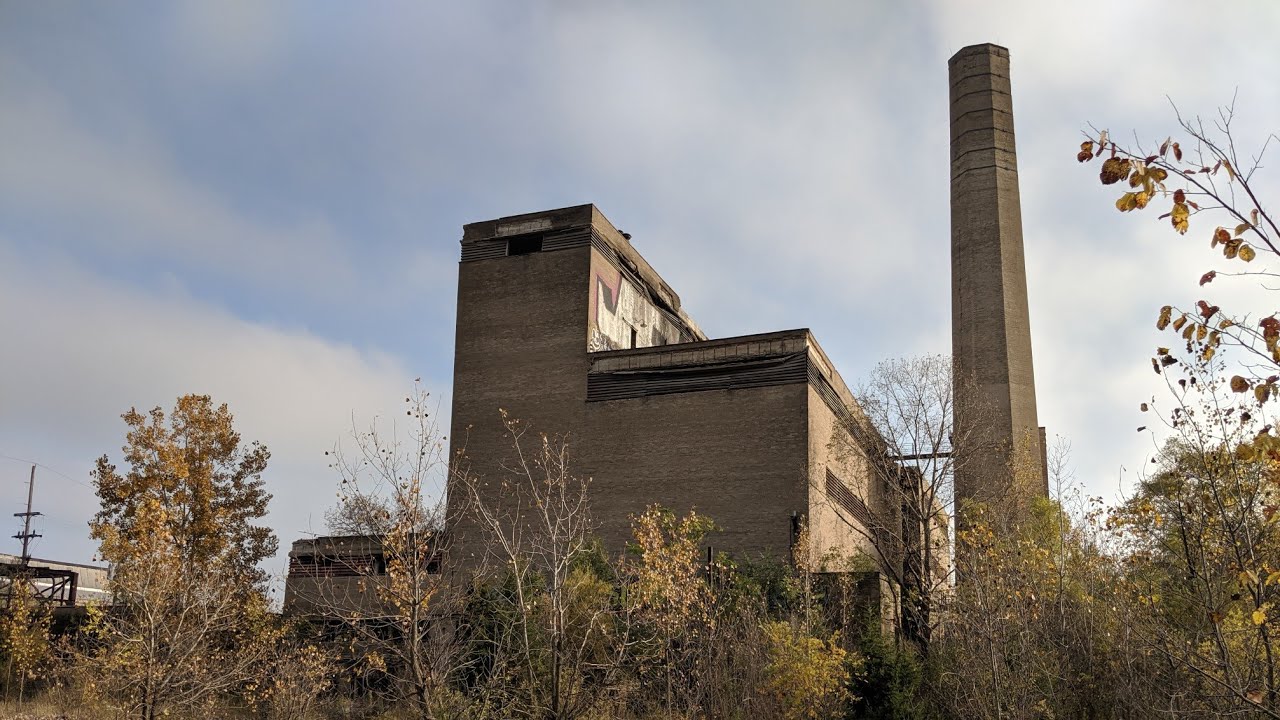 Exploring an Abandoned Powerplant | Chicago - YouTube