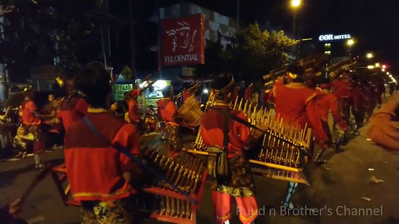 Festival Kenthongan Kabupaten Banyumas 2018 Kecamatan Kedung Banteng ...
