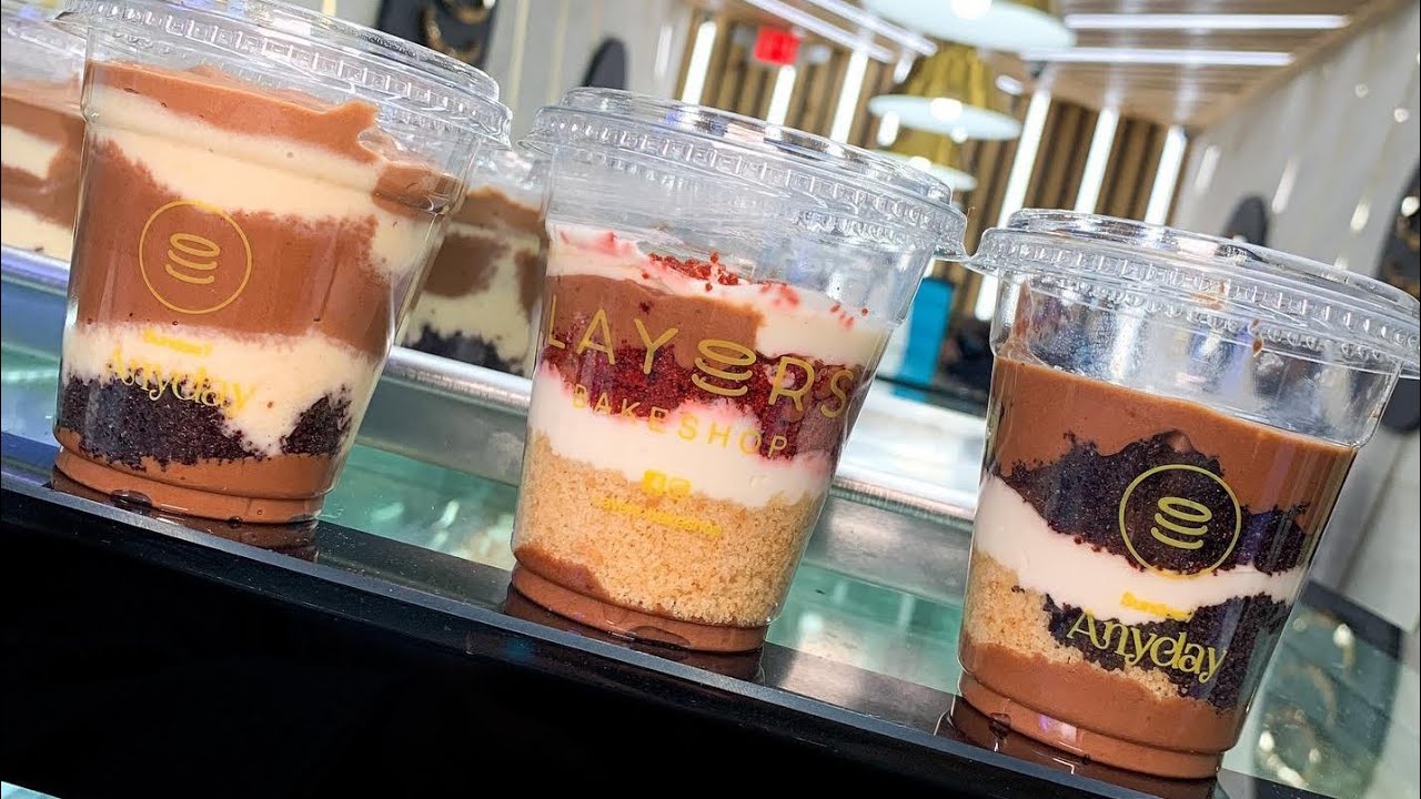 LAYERS SUNDAY AND MUFFIN 🧁 REVIEW BY MULTAN FOOD SECRETS 👨‍🍳 - YouTube