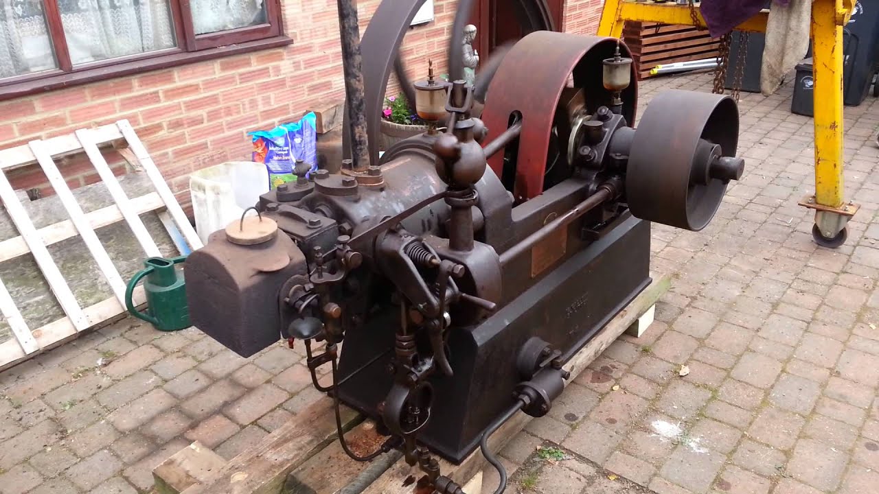 Hornsby Oil Engine 5hp. - YouTube