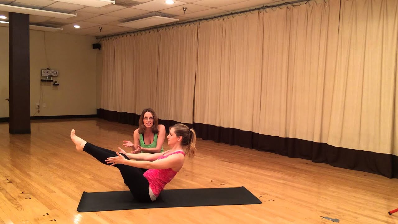 How To Do Boat Pose to Chair Pose (Navasana to Utkatasana) - YouTube
