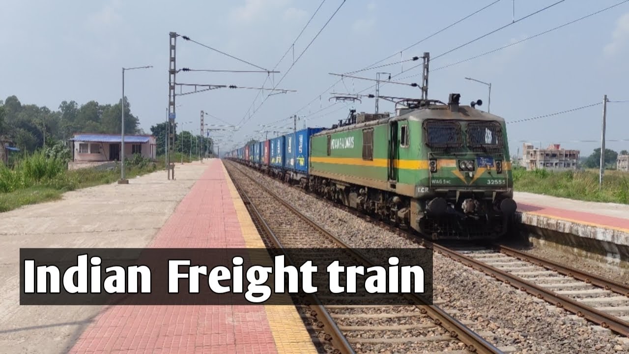 Indian Freight train crosses Bankura @VSMONU - YouTube