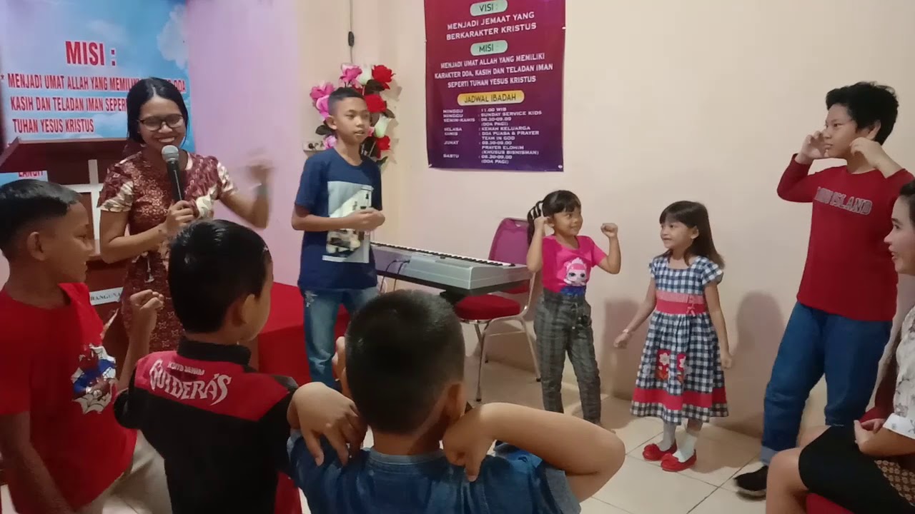 Sunday Service Kids... - YouTube