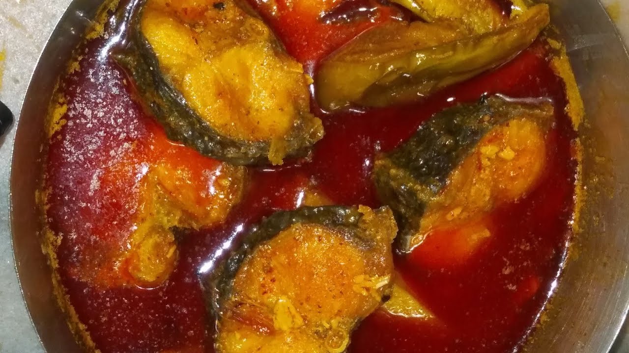 Alu Begun diye Rui Macher Patla Jhol Recipe |Macher Jhol Bengali style ...