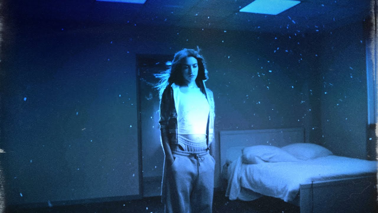 oklou - take me by the hand (ft. Bladee) (Visualizer) - YouTube