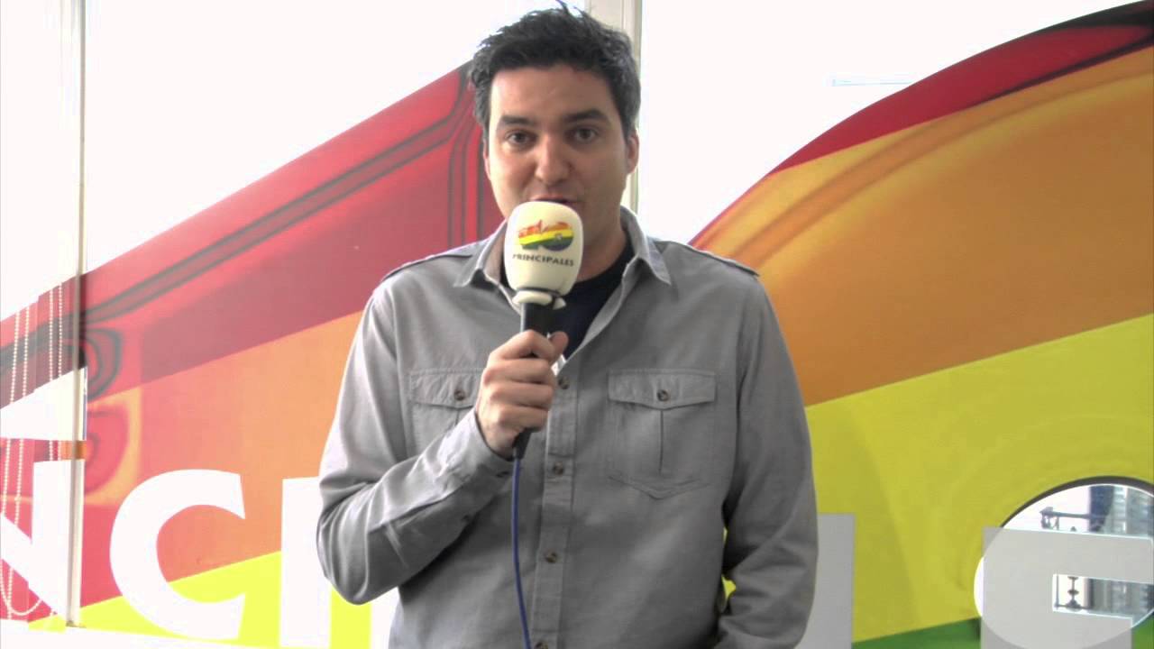 Xavi Rodriguez os felicita por el Día Mundial de la Radio! - YouTube