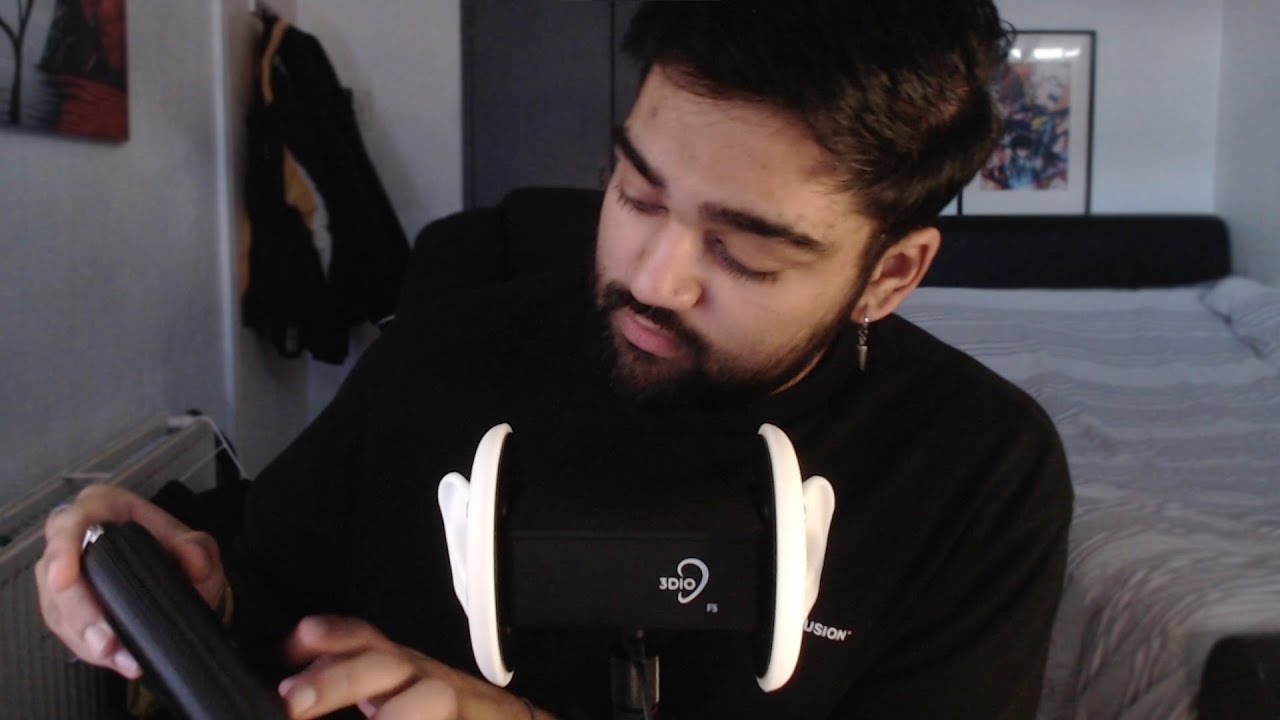 ASMR Fast and Aggressive Mouth Sounds and Tapping (case makes good ...