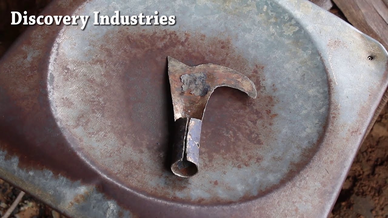 Homemade tool for farming, cocoa harvesting sickle - YouTube