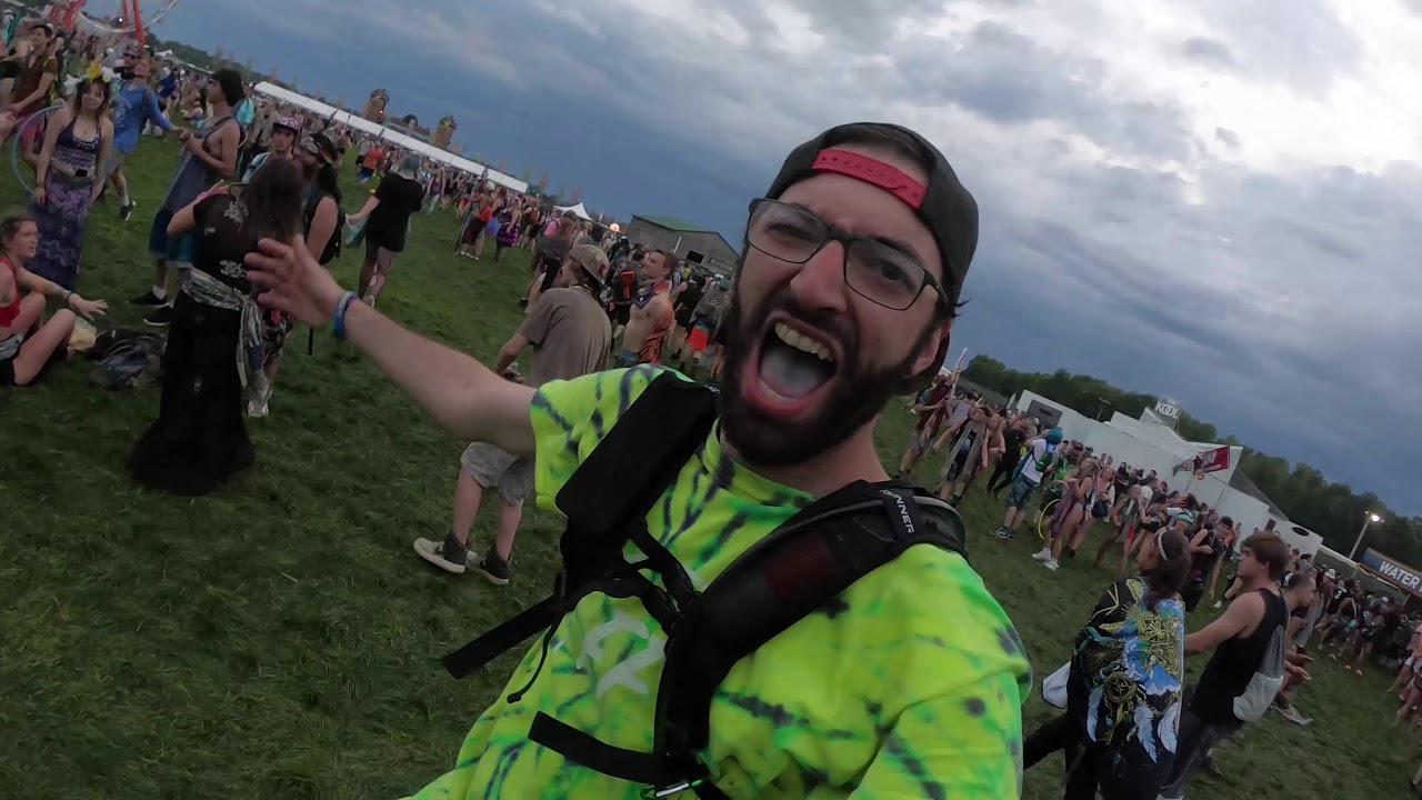 THE FESTIVAL FINESSER ACTING LIKE A GOON [Best Moments of 2019] - YouTube