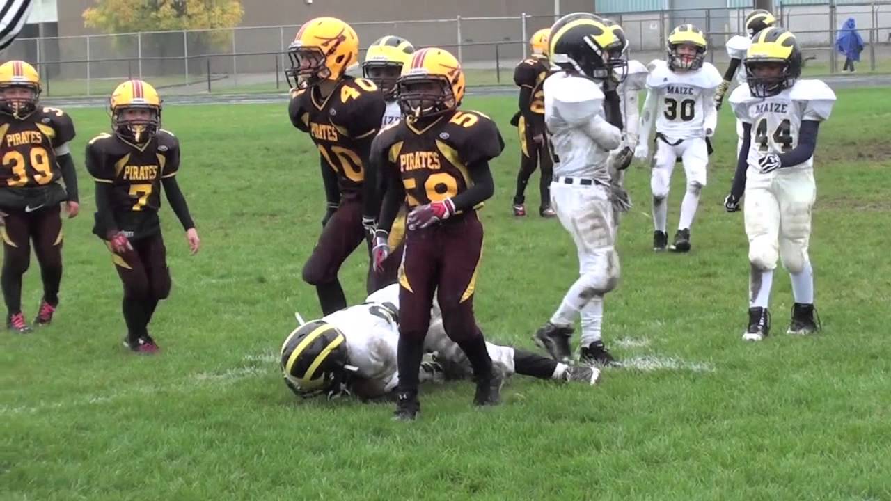 Riverview Pirates vs Washtenaw Maize - YouTube