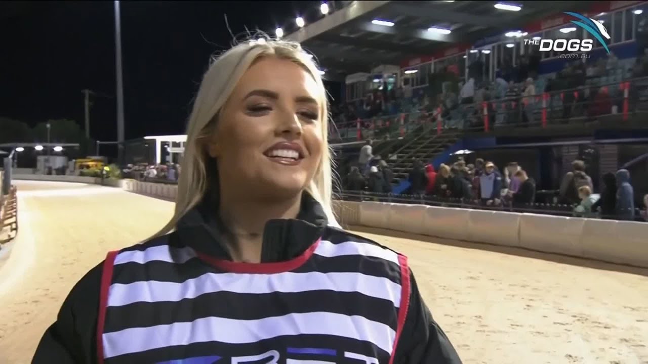 What The Trainers Said! April Mackay - Context - YouTube