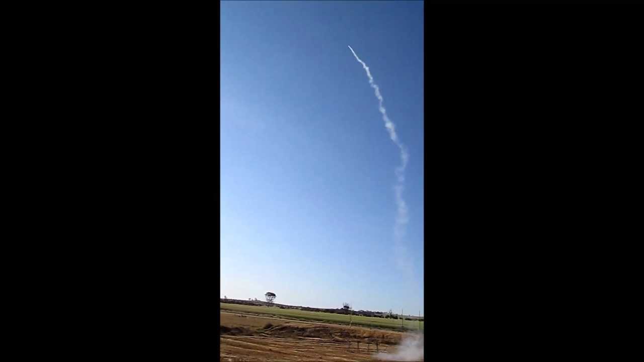 Amazing Rocket Launches - Doomsday@Dowerin 2013 - YouTube