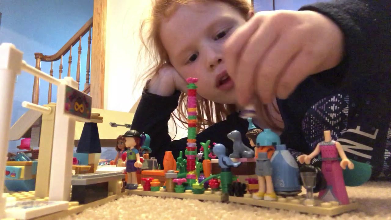 LEGO play set part 1 - YouTube