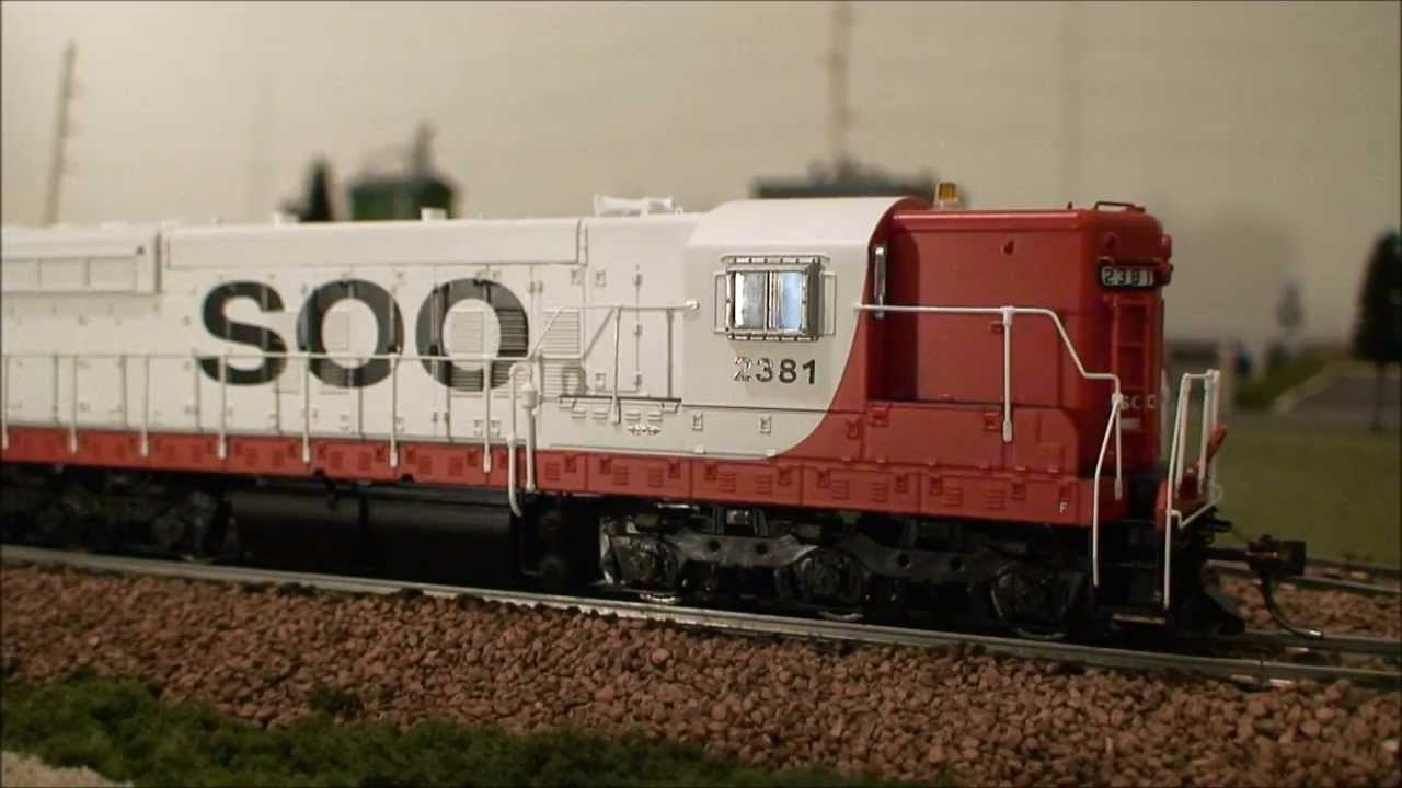 Broadway Limited Soo Line Paragon SD9 Preview - YouTube