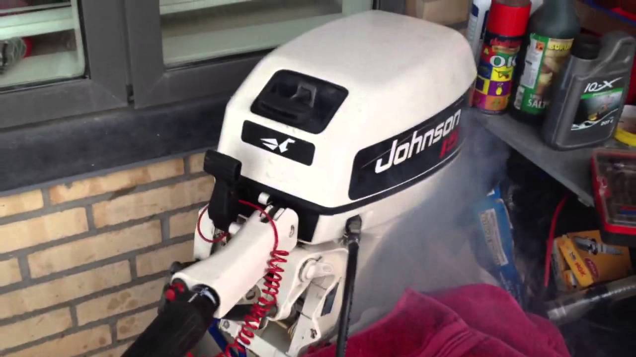 Johnson 15 2-stroke 1996 - YouTube