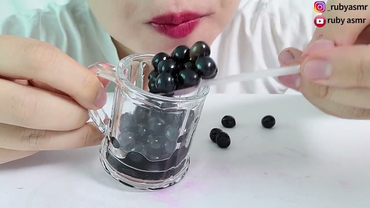 ruby asmr Black dessert, honey, popping boba, cookie eating show - YouTube
