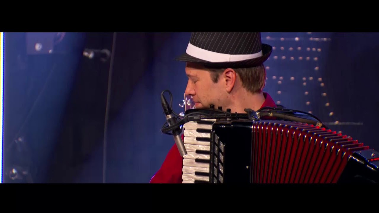 RITA TANZT DEN TANGO | SAM unplugged live - YouTube