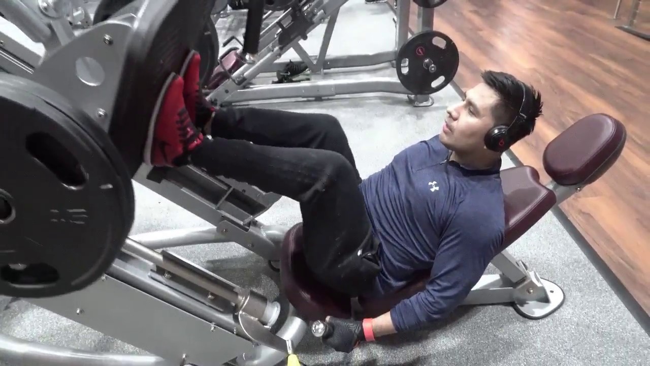 MASSIVE LEG WORKOUT - YouTube