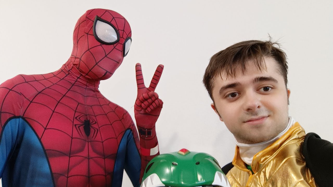 Ultra's Big Adventure #59: Comic Con Day 1 Part 18: Insomniac Spidey Interview - YouTube