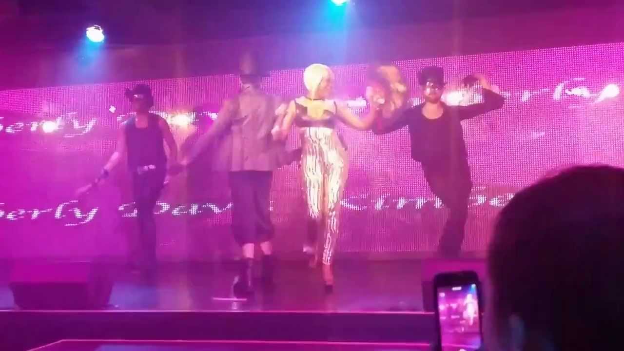 Kimberly Davis - With You - Live at XL Nightclub 12/27/13 - YouTube