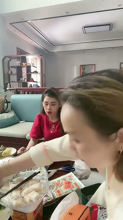 #直播高光 寻螺记320g*9包螺蛳粉酸辣爽口 - YouTube