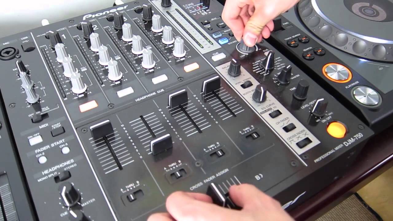 Quick DJ Tips - Fake scratching with "Noise" on your mixer! - YouTube