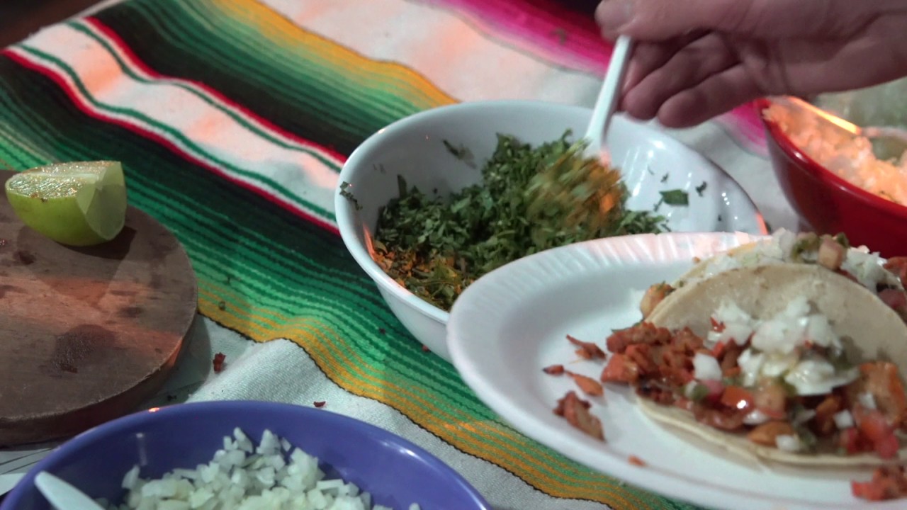 Nicaraguan Street Tacos - YouTube