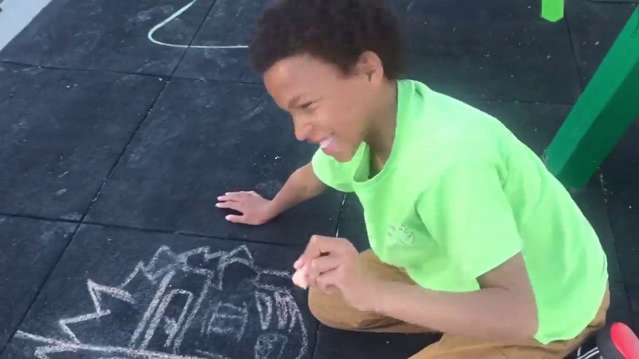 How to draw Anime with chalk - Naruto Characters - YouTube