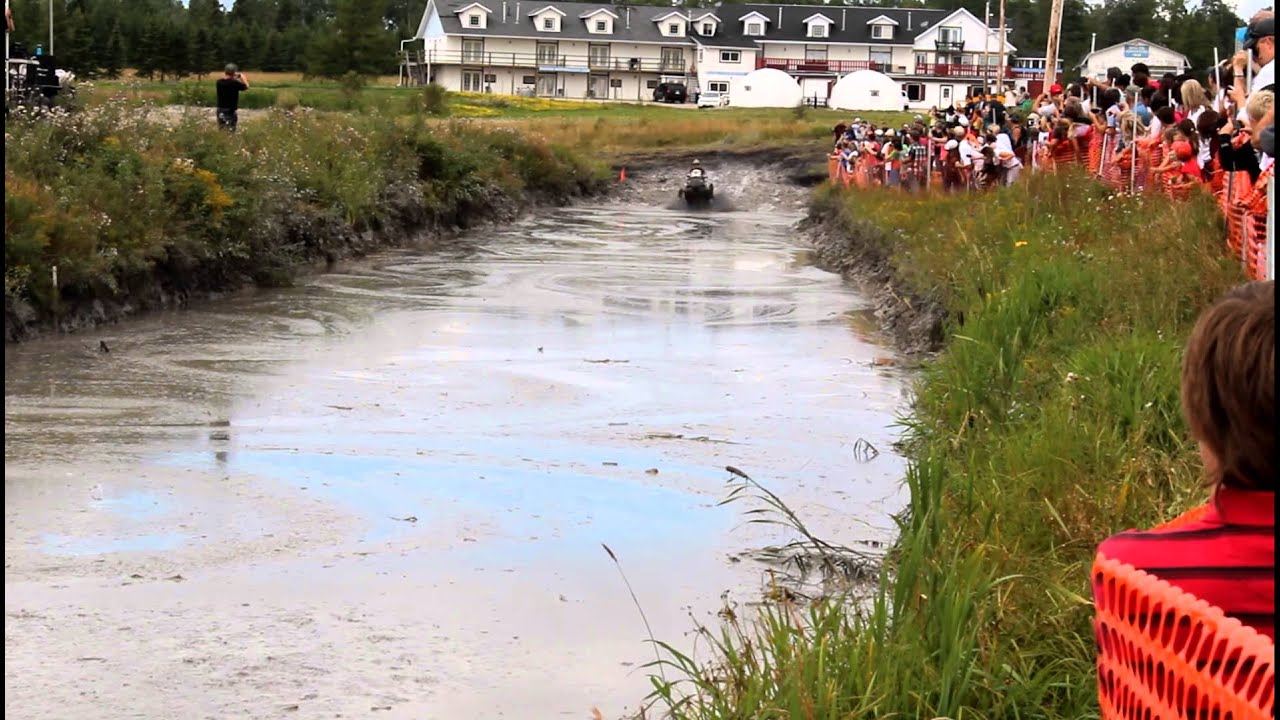 Skidoo MXZ 800cc Mud Cross - YouTube